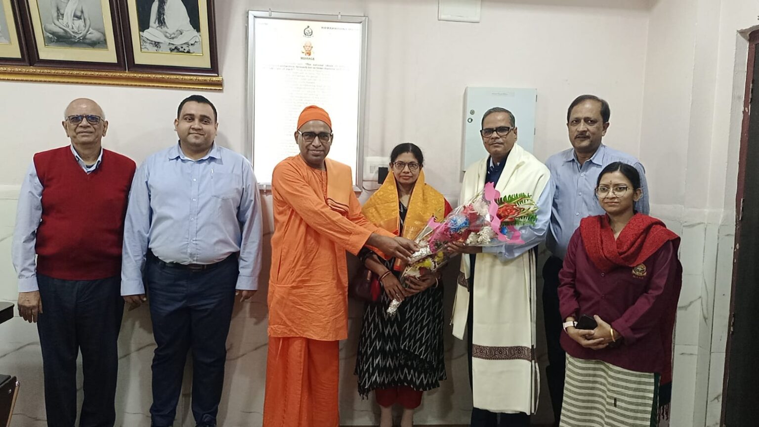 Official Visit of Shri Ramesh Kumar Dash Director of Finance , GRSE (06 ...